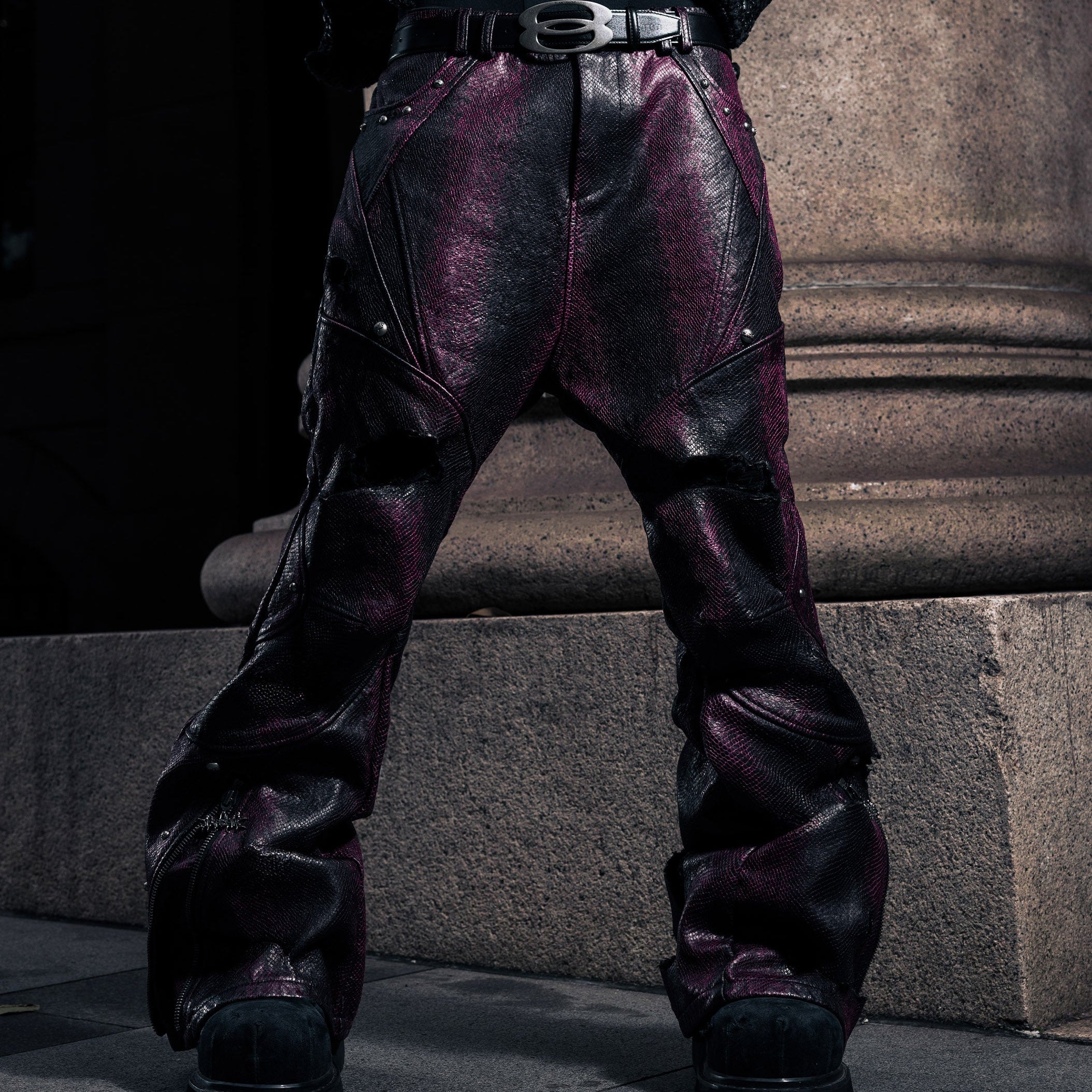 SSN V.05 SNAKE SKIN DENIM DISTRESSED FLARED PANTS - DARK RED – SATSUN NIGHT